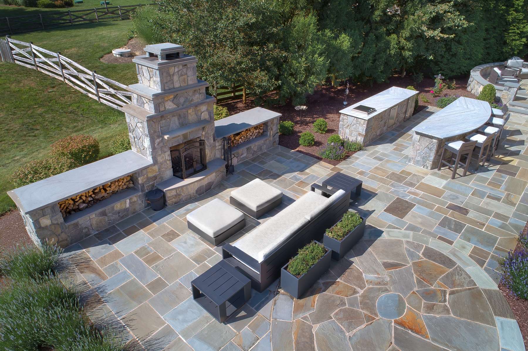3 Tips For Planning Your Patio Size and Layout