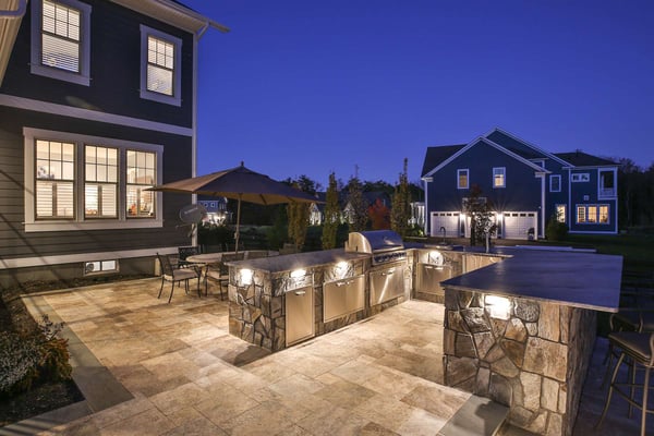 Outdoor Kitchen Lighting: Ideas & Tips for Northern Virginia Homeowners